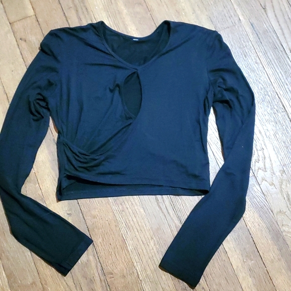 Forever 21 | Tops | Keyhole Front Wrap Crop Top | Poshmark